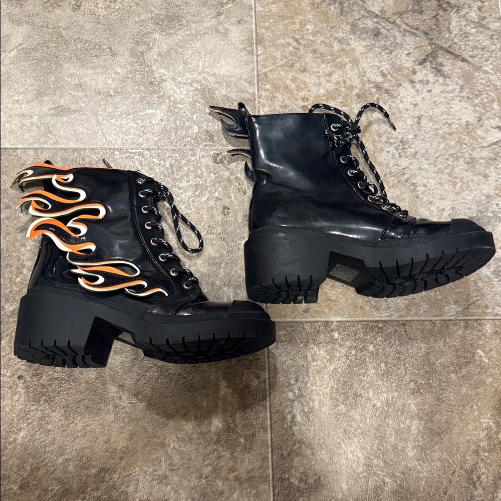 Cape Robbin Burning Hot Boots - Gem